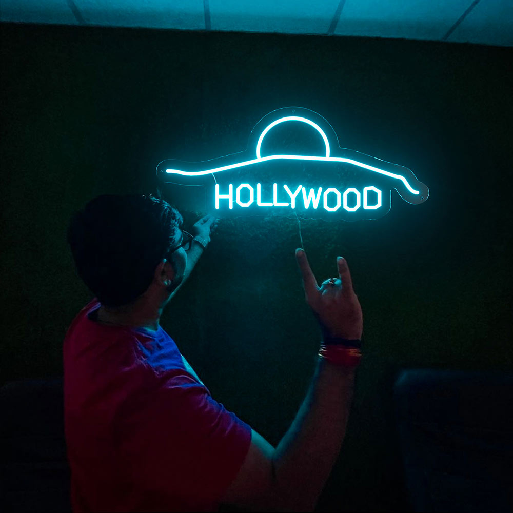 Hollywood Neon Sign – Candyneon